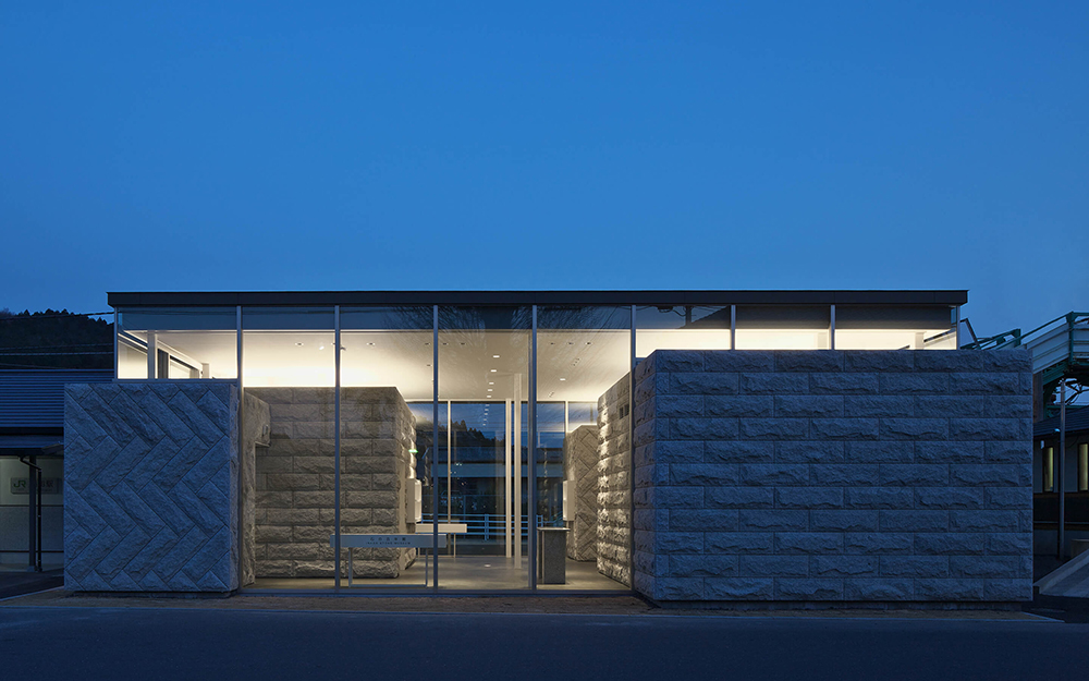 Isawa-Onsen Station｜JR-East Design Corporation