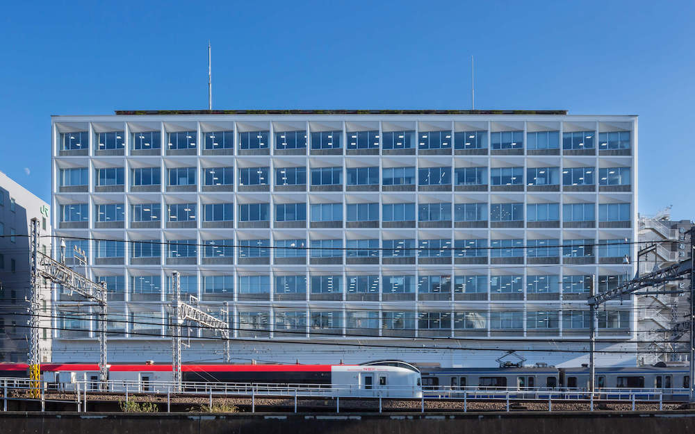 Isawa-Onsen Station｜JR-East Design Corporation